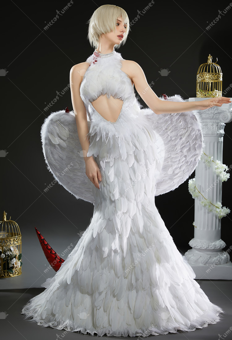 Falin Costume - Dress with Necklace and Back Chain Delicious Dungeon ...