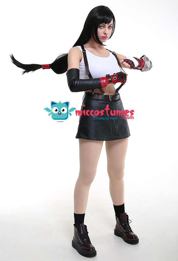Female Final Fantasy Cosplay
