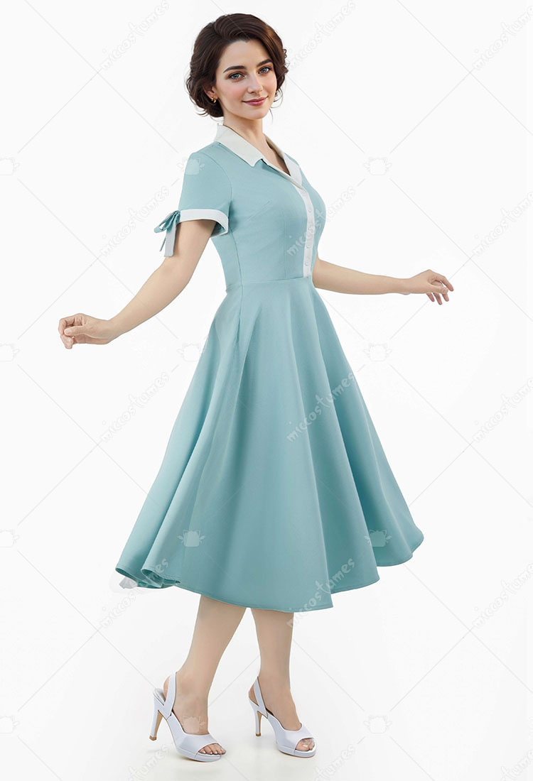 1950s Robe de cocktail Médiévale à col Claudine et coupe trapèze - Robe ...
