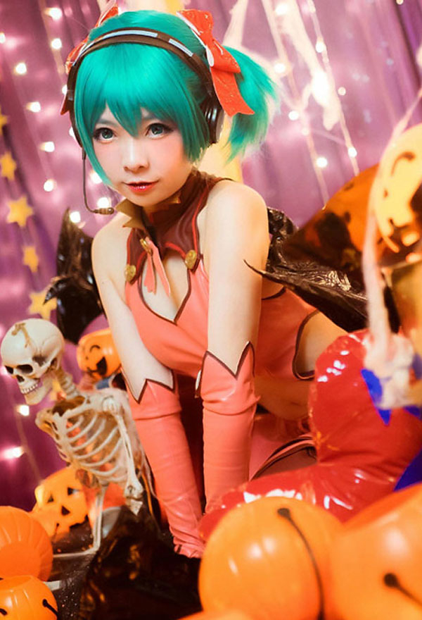 Hatsune Miku American Cosplay